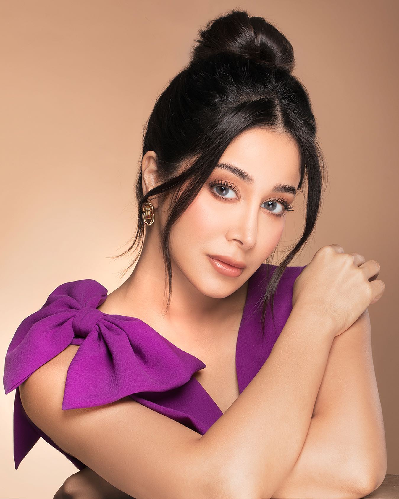 Bella Lenses | Colored & Prescription Contact Lenses